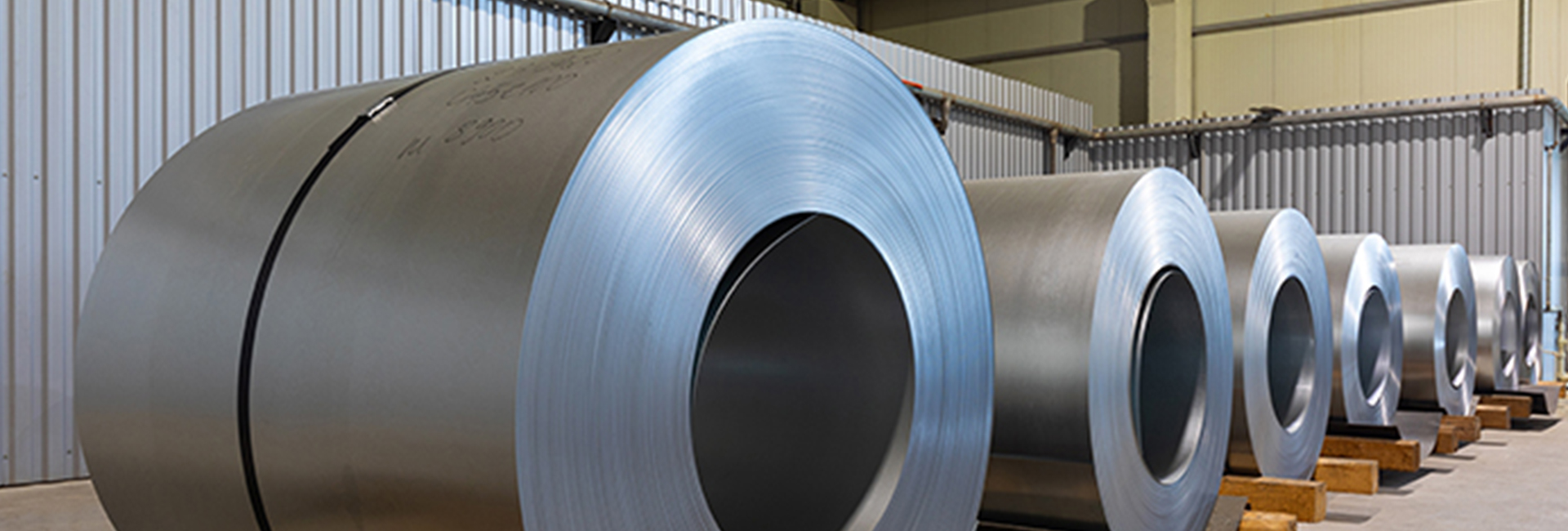 A Comprehensive Guide to Various Types of Stainless Steel | Sree Metaliks